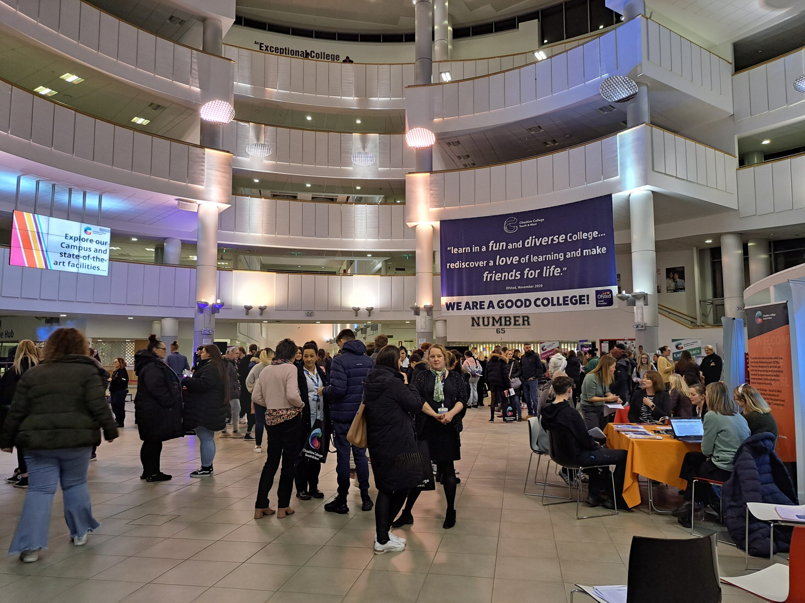 Cheshire College hosts show-stopping Open Evening - Cheshire College ...