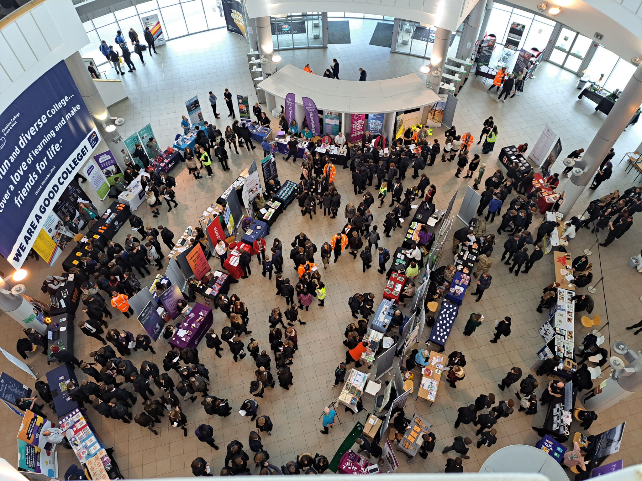 Cheshire College hosts Cheshire and Warrington Pledge Careers Fair ...